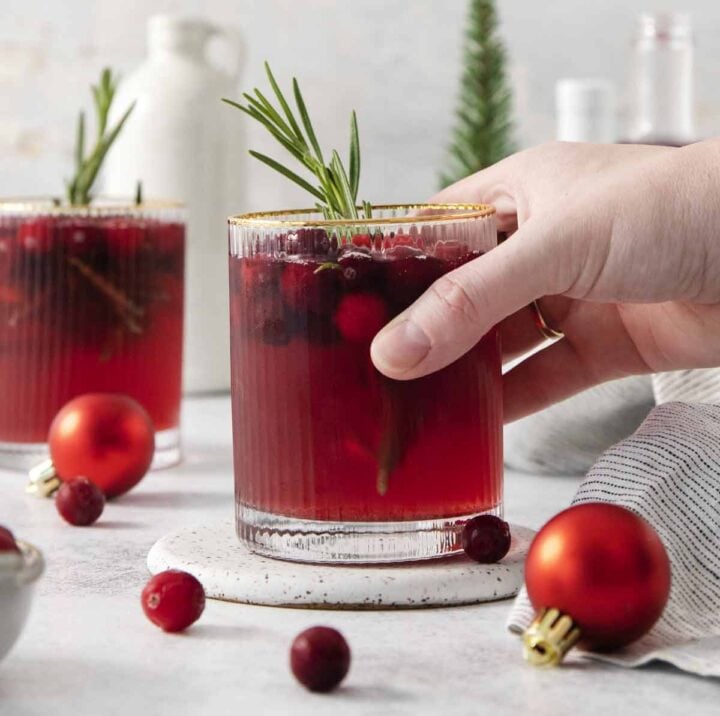 Santa Spritz Cocktail - Mighty Mrs